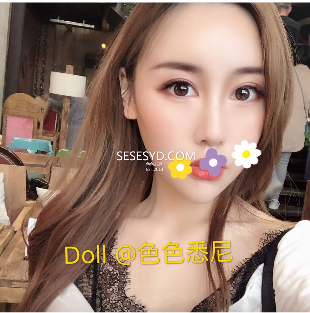 【色色悉尼第403弹 @一字马马甲线美少女Doll 】 | SeSeSyd